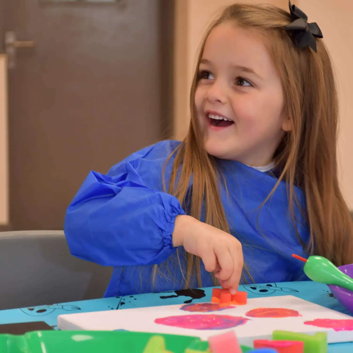 Kids Painting Apron - Gompels | Care & Education Supplies